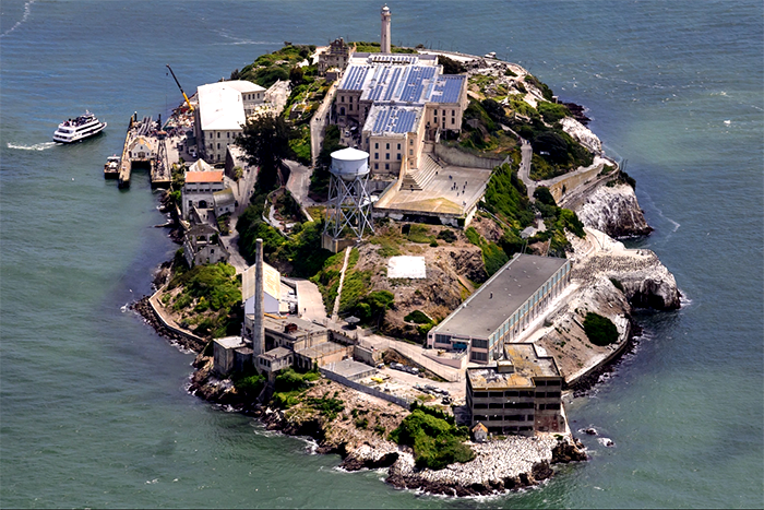 First Prisoners Arrive on Alcatraz Island – Ingliando